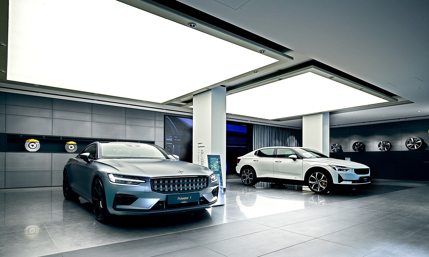 POLESTAR- Right In The Middle... - Designers Digest